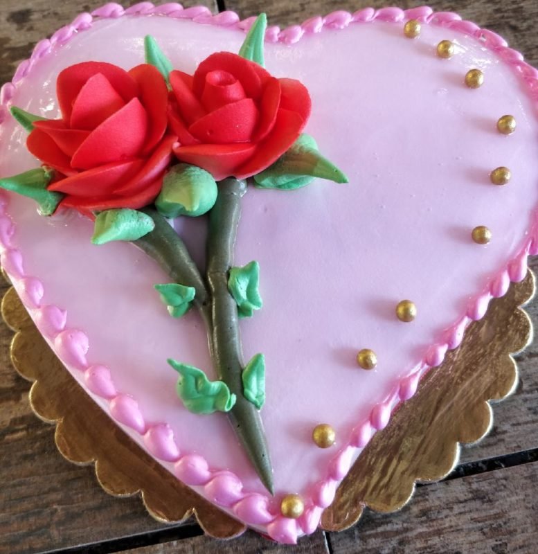 Valentine Special Heart Shape Cake - Avon Bakers