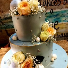 Order your favorite treats online with Avon Bakers, the home of quality ...