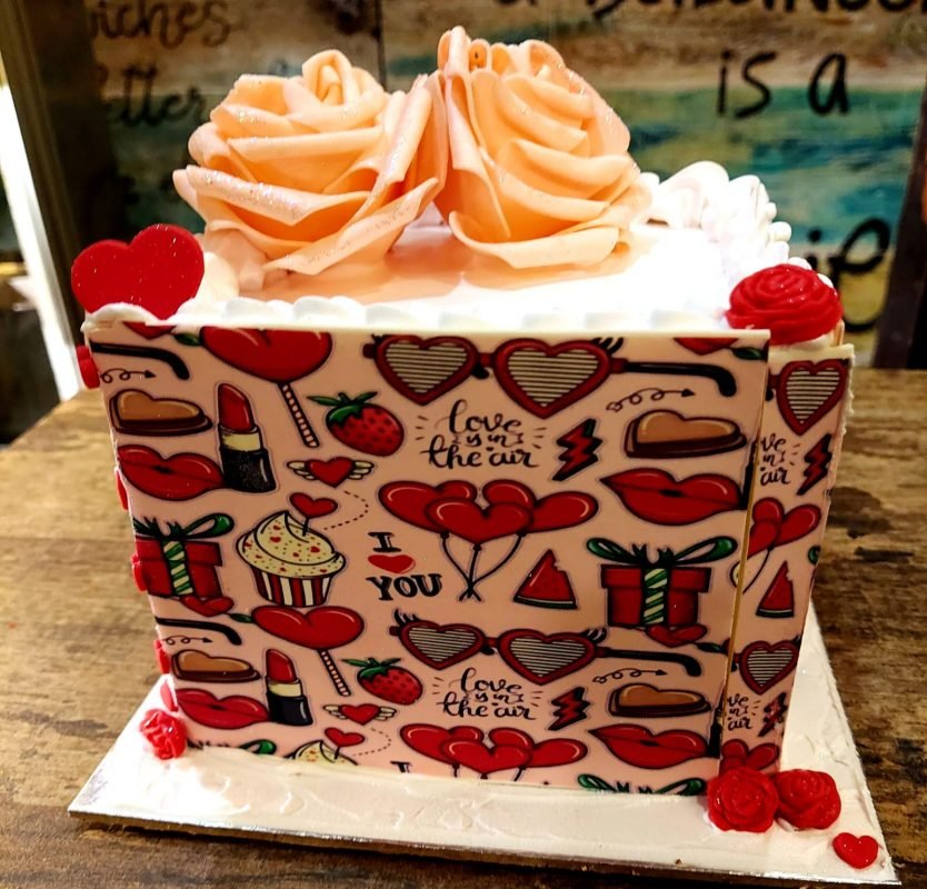 Valentine Special Love Theme Designer Cake - Avon Bakers